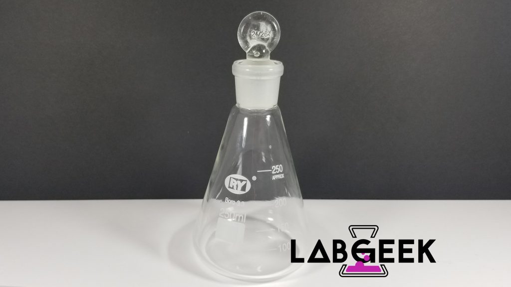 250mL Conical Flask (Erlenmeyer) w/Stopper - LabGeek
