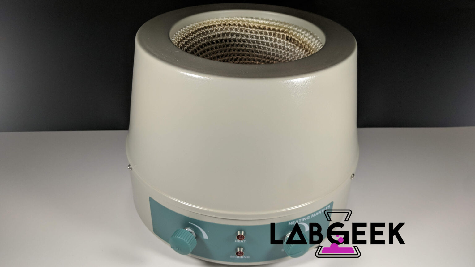 Heating Mantle with Magnetic Stirrer - LabGeek