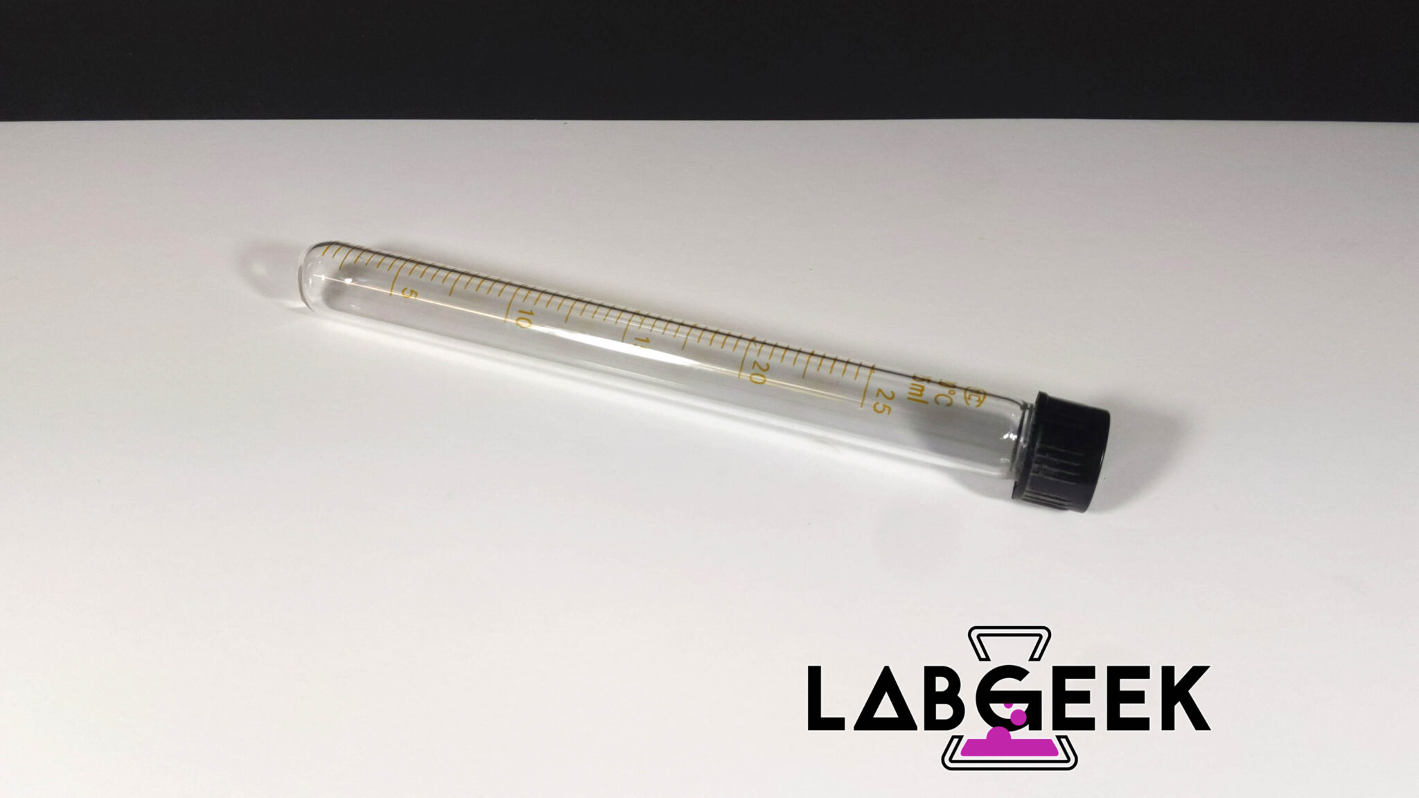 Graduated Screw-top Glass Test Tube - LabGeek